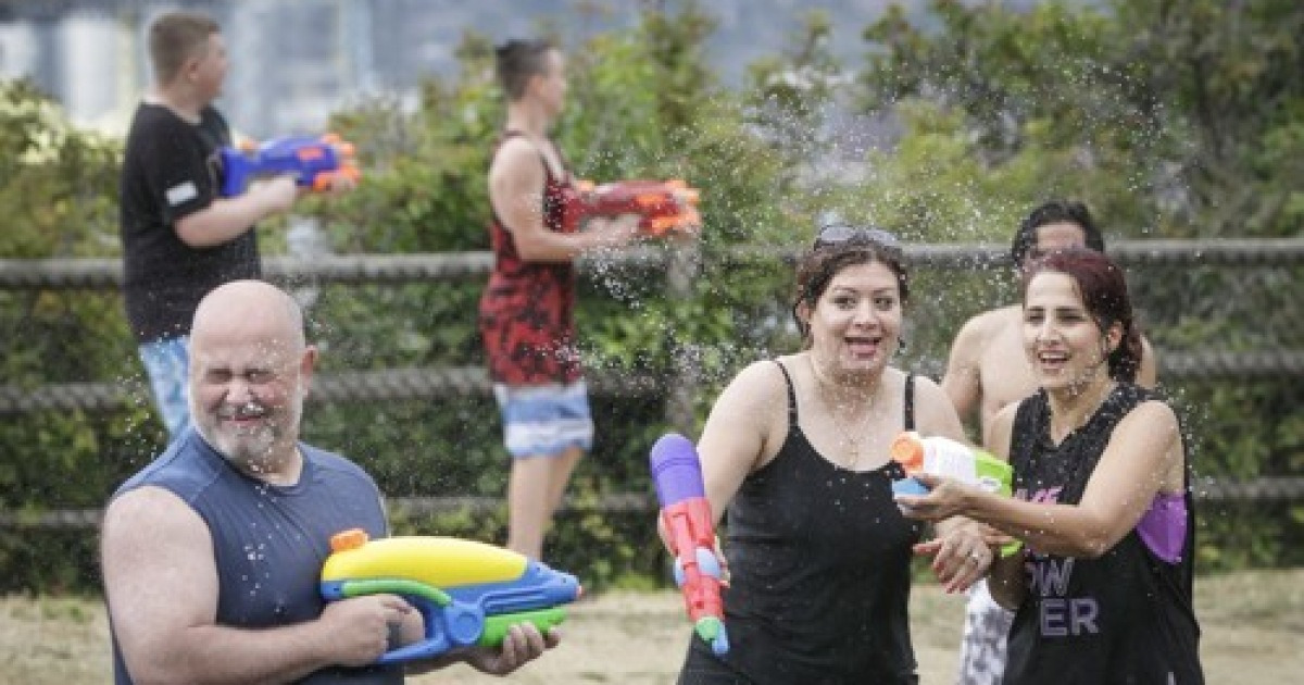 CANADA-VANCOUVER-WATER FIGHT