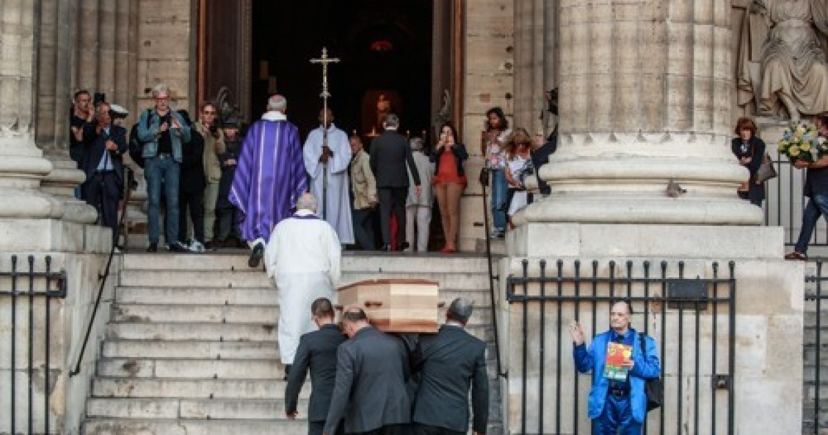FRANCE MOCKY FUNERAL