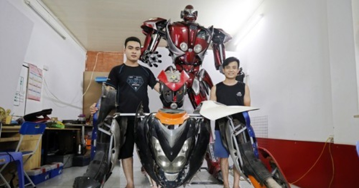 VIETNAM ROBOT VEHICLES WASTE RECYCLE