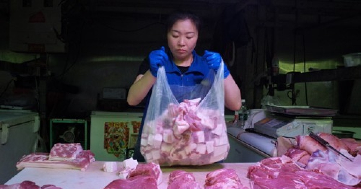 CHINA PORK FEATURE