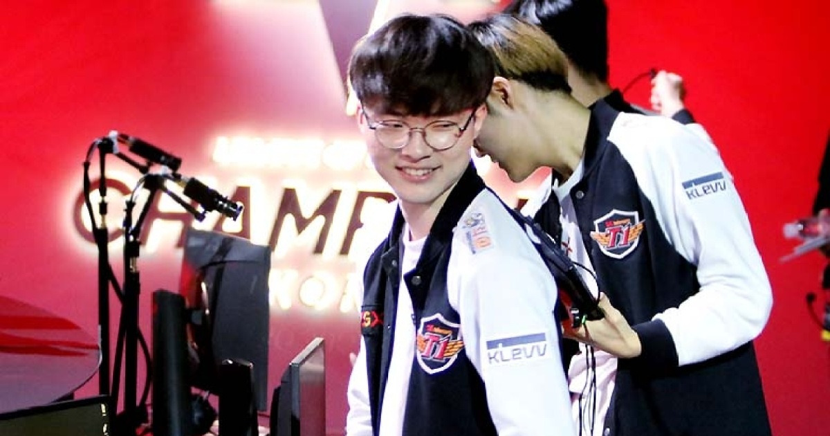 [포토] SKT '페이커' 이상혁, 입꼬리에 드러난 승리의 기쁨