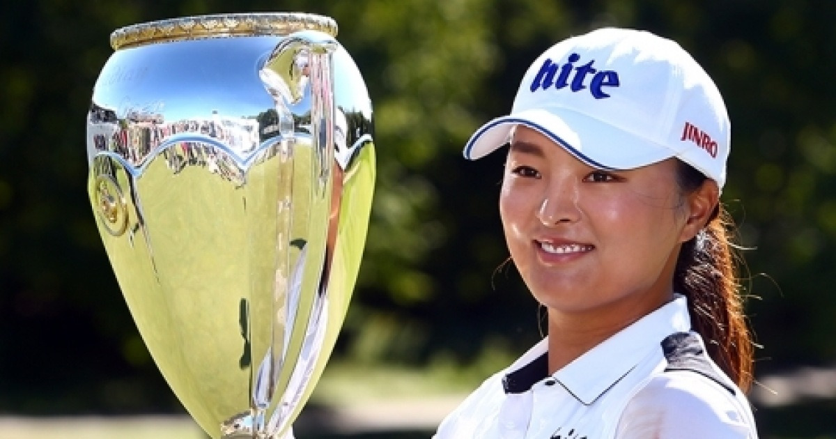 고진영, CP위민스 챔피언십 우승..시즌 상금 30억원 돌파 [LPGA]