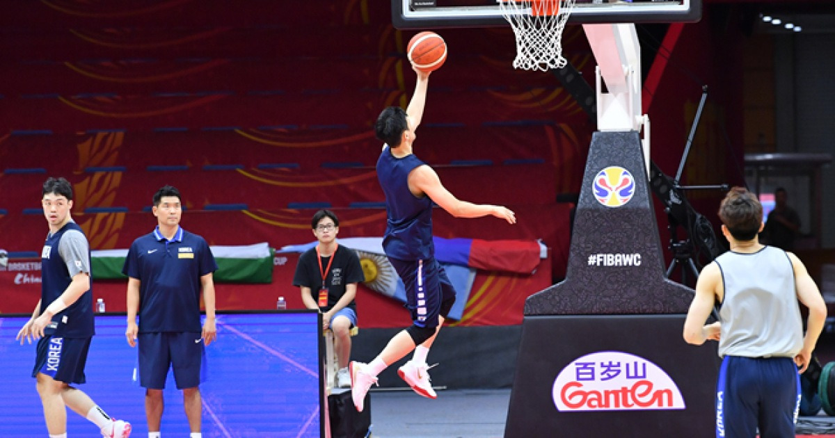 [JB포토] FIBA WC 속공 전술 훈련을 펼치는 대한민국 대표팀