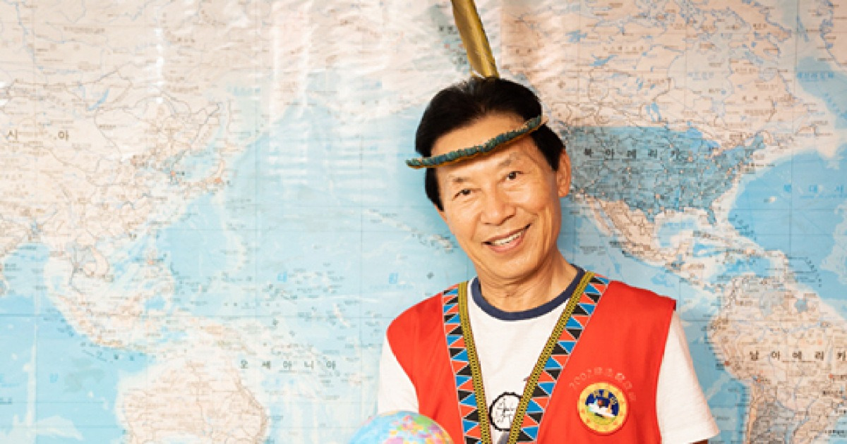 조르바처럼.. 27년간 172개국 여행한 77세 '자유인'