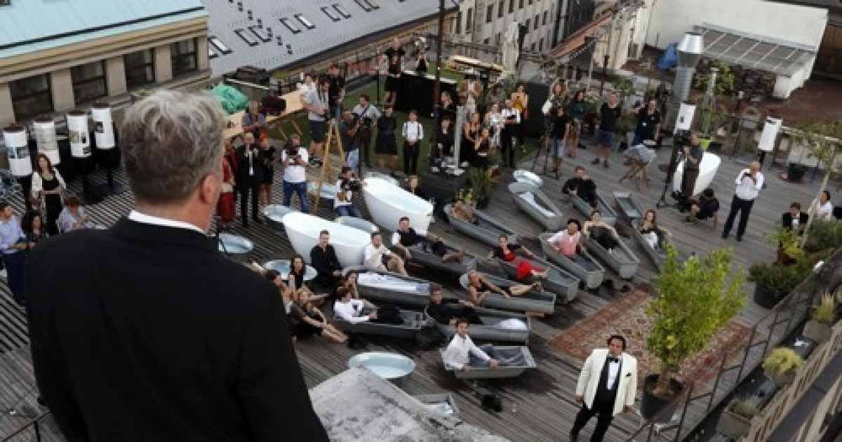 Czech Republic Bathtub Opera