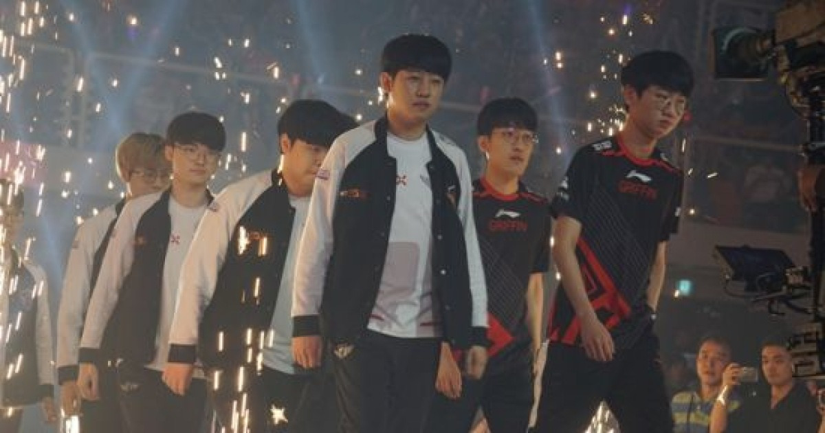 [롤챔스] SKT, 봄 이어 여름도 정복.. 결승서 그리핀 제압