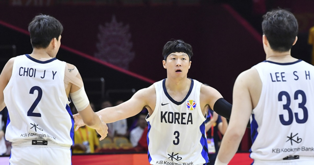 [JB포토] FIBA WC 이정현 '나이스 플레이였어'