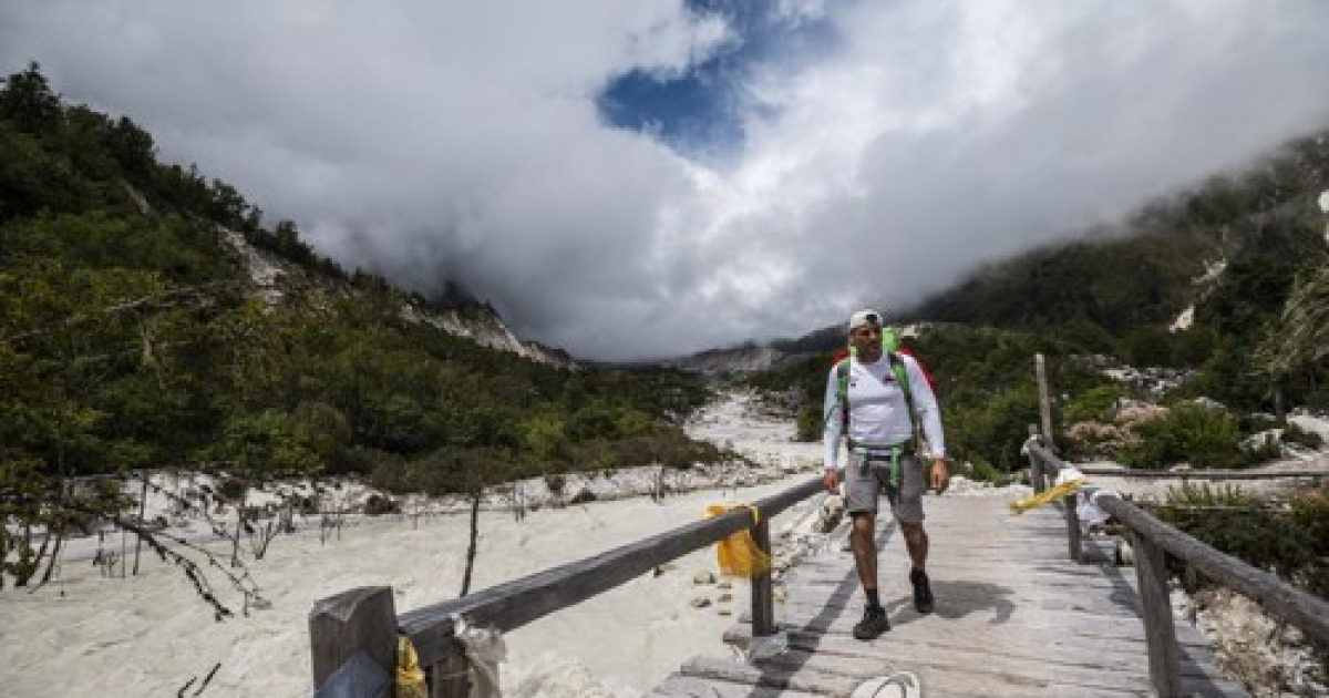 NEPAL HUNGARY MOUNTAINEERING
