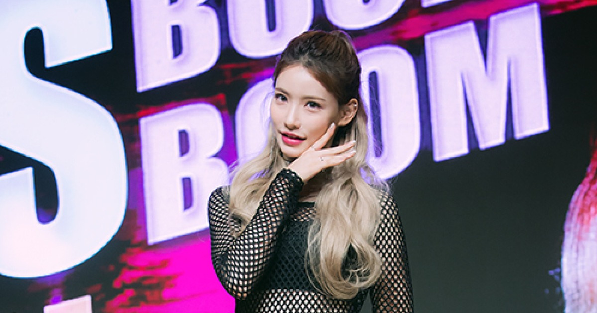 [bnt포토] ANS 비안 '비율이 참 좋으시네요'