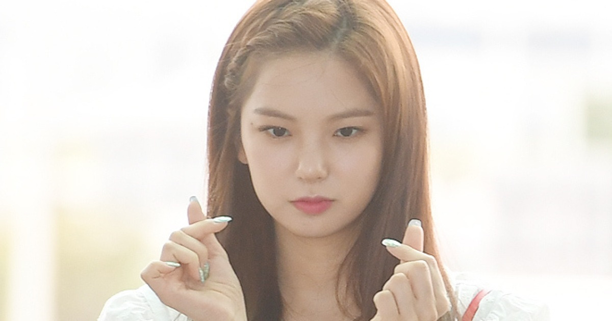 CLC 최유진, 하트에 집중~ [포토엔HD]