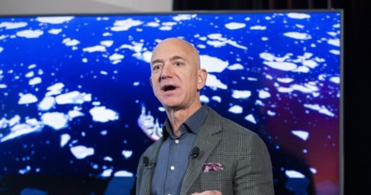 USA BEZOS AMAZON CLIMATE PLEDGE