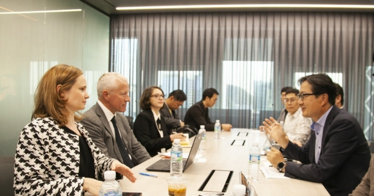 OECD 통신정책 분과회의..SKT 5G 현장방문