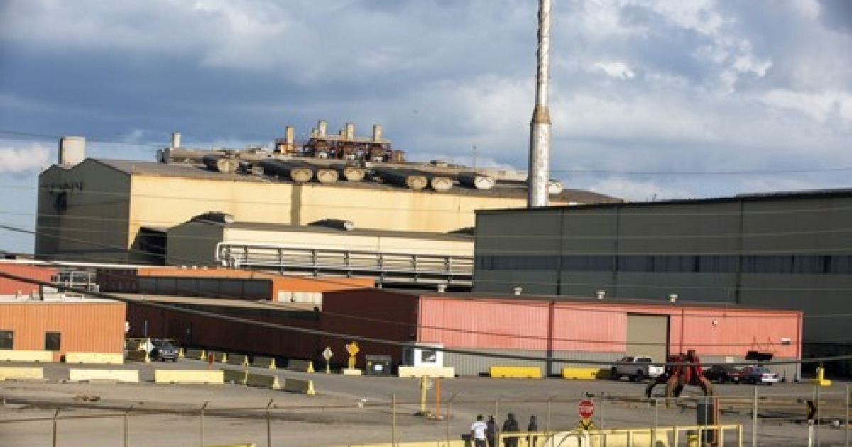 Closed Factory Hundreds Fired