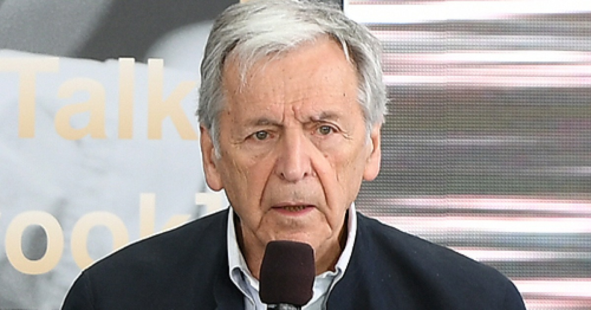 코스타 가브라스 감독 "박찬욱 감독 비롯 여성감독에 배워" [MK★BIFF현장]