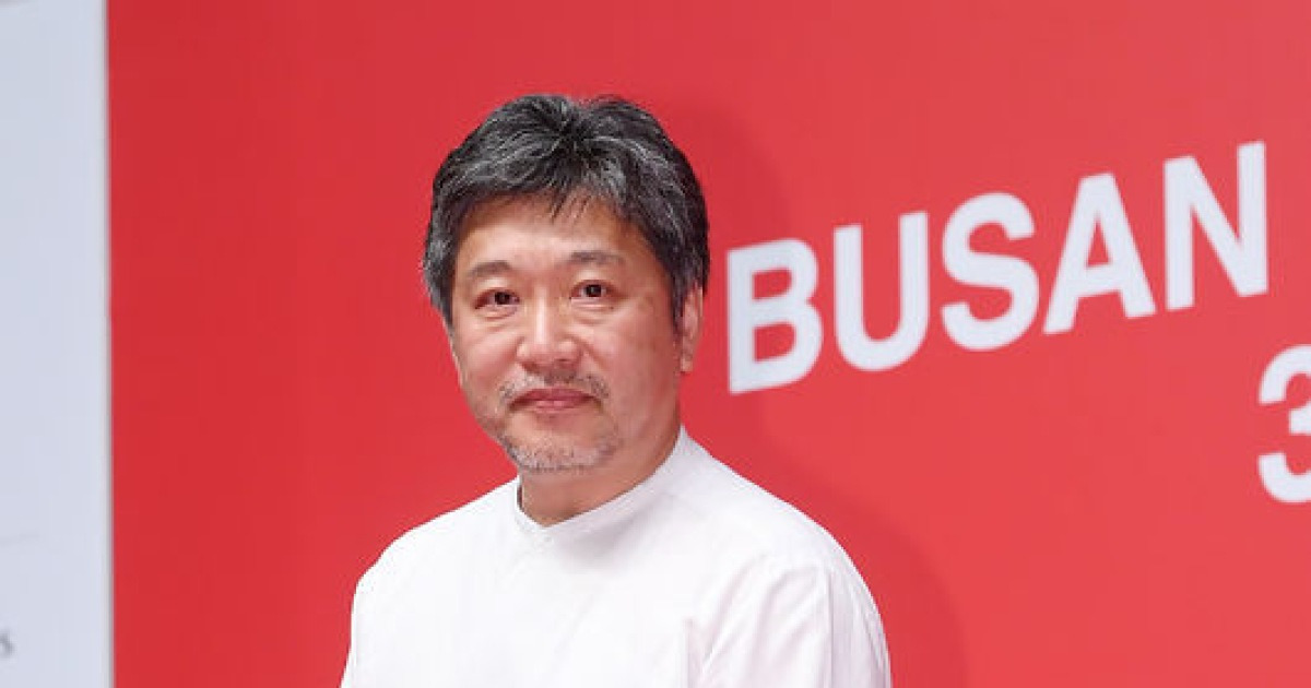 '거장' 고레에다 히로카즈 감독 밝힌 #다큐PD #수입0 #이창동 존경 (종합)[24th BIFF]