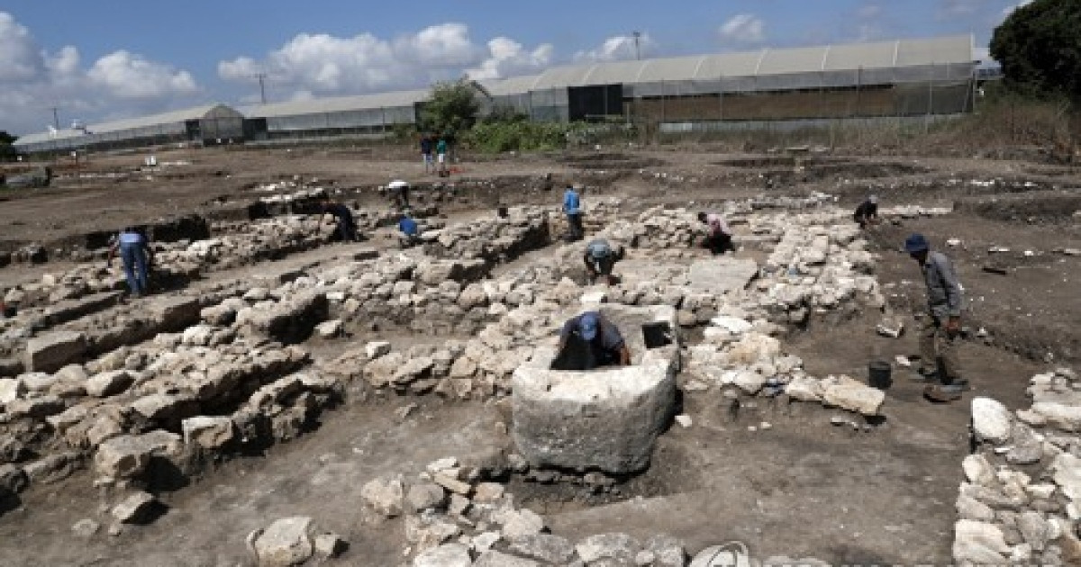 ISRAEL ARCHEOLOGY
