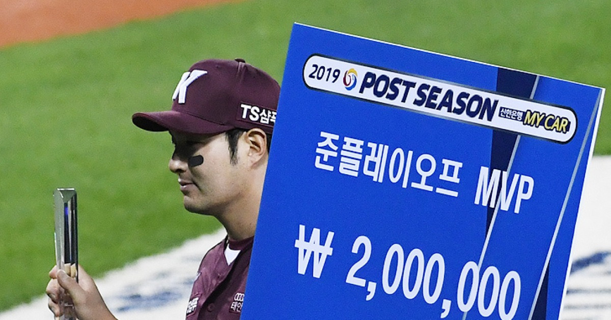 '준PO MVP' 박병호 "모처럼 웃을 수 있는 시리즈였다"