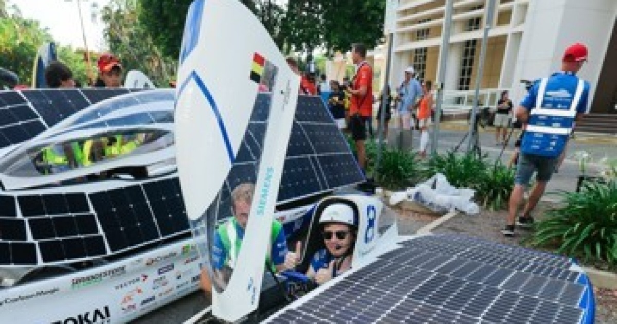 AUSTRALIA WORLD SOLAR CHALLENGE