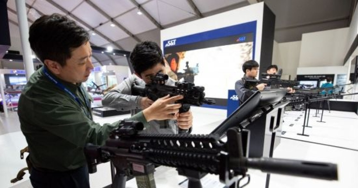 [포토]STC-16 기관단총 공개