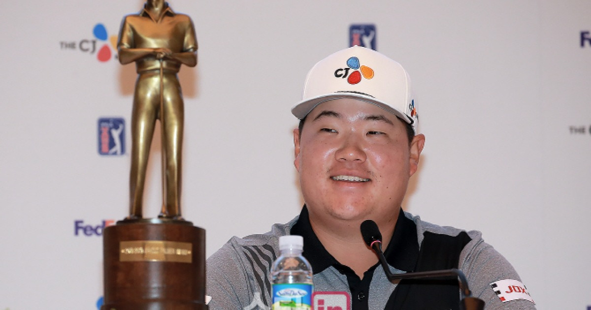 [포토] 임성재 '2019 PGA 신인왕 기쁨을 말로다 표현 못합니다'