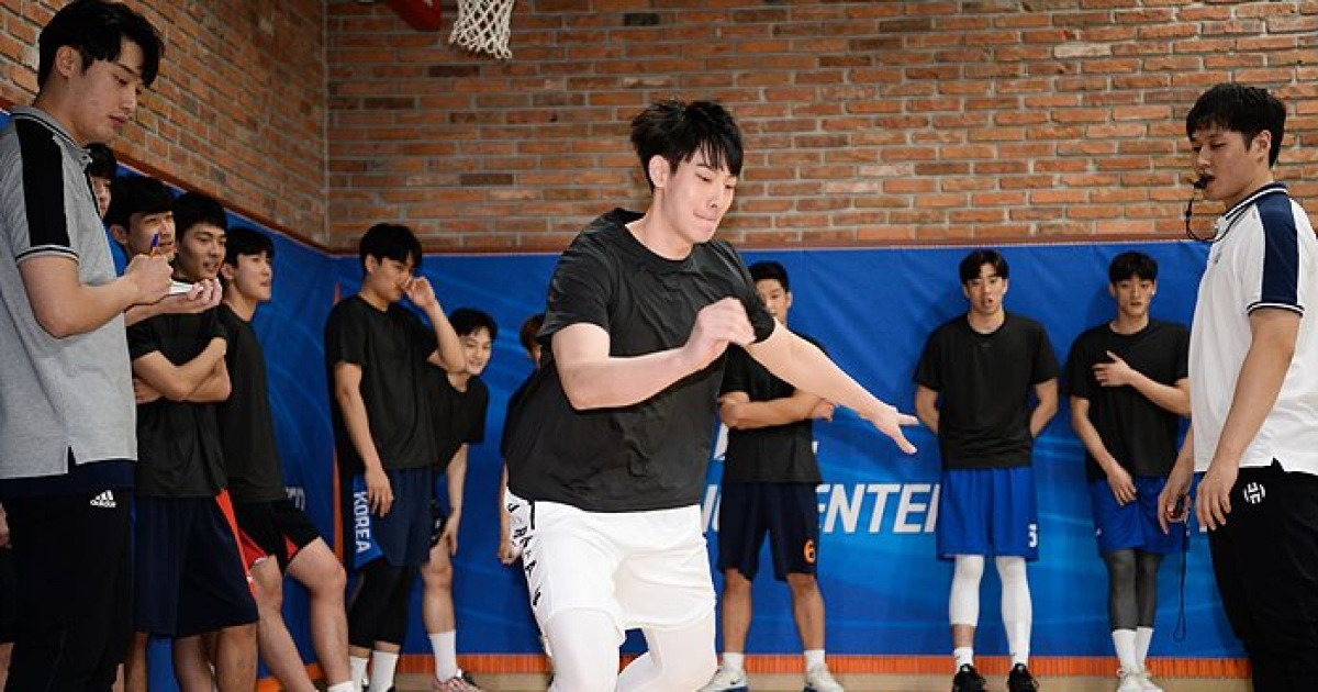 [JB포토] 2019 KBL 드래프트 컴바인 참가한 안양고 김형빈