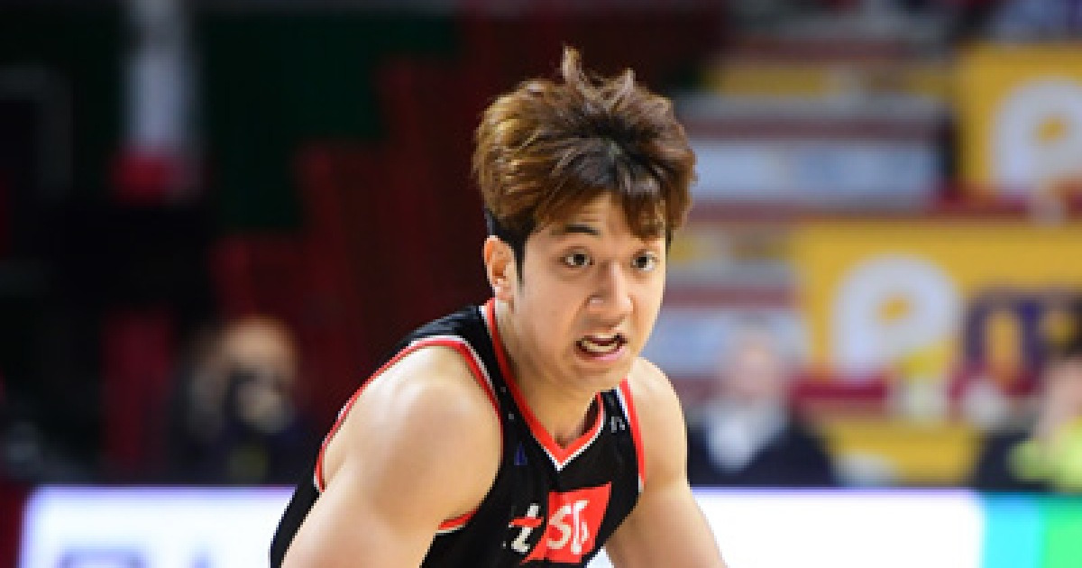 허훈의 4Q 대활약 KT, KCC 잡고 공동 3위 점프