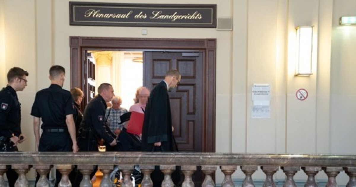 GERMANY TRIALS SS NAZI GUARD