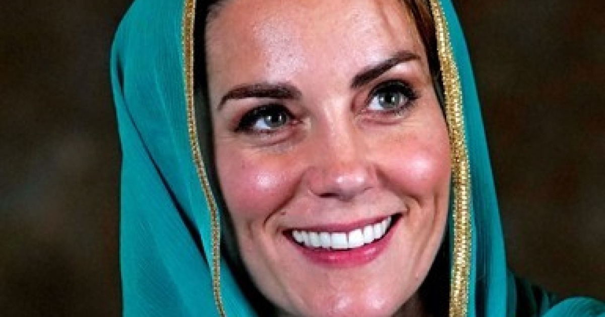 PAKISTAN BRITAIN ROYALTY