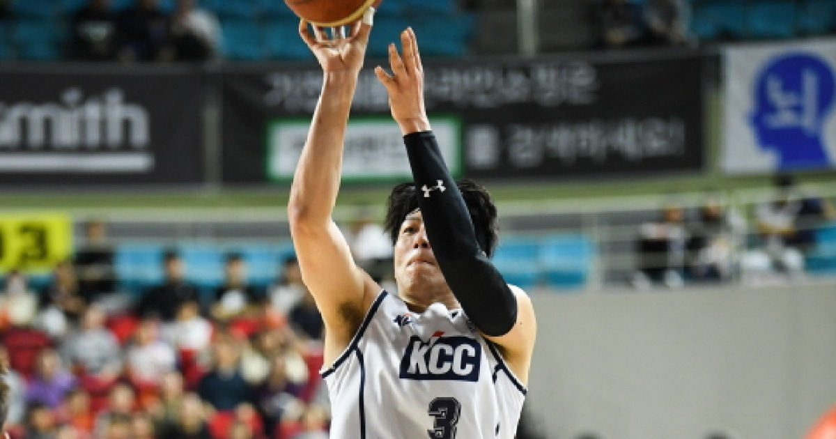 [BK Review] '출전 선수 전원 득점' KCC, 전자랜드 꺾고 시즌 4번째 승리 거둬