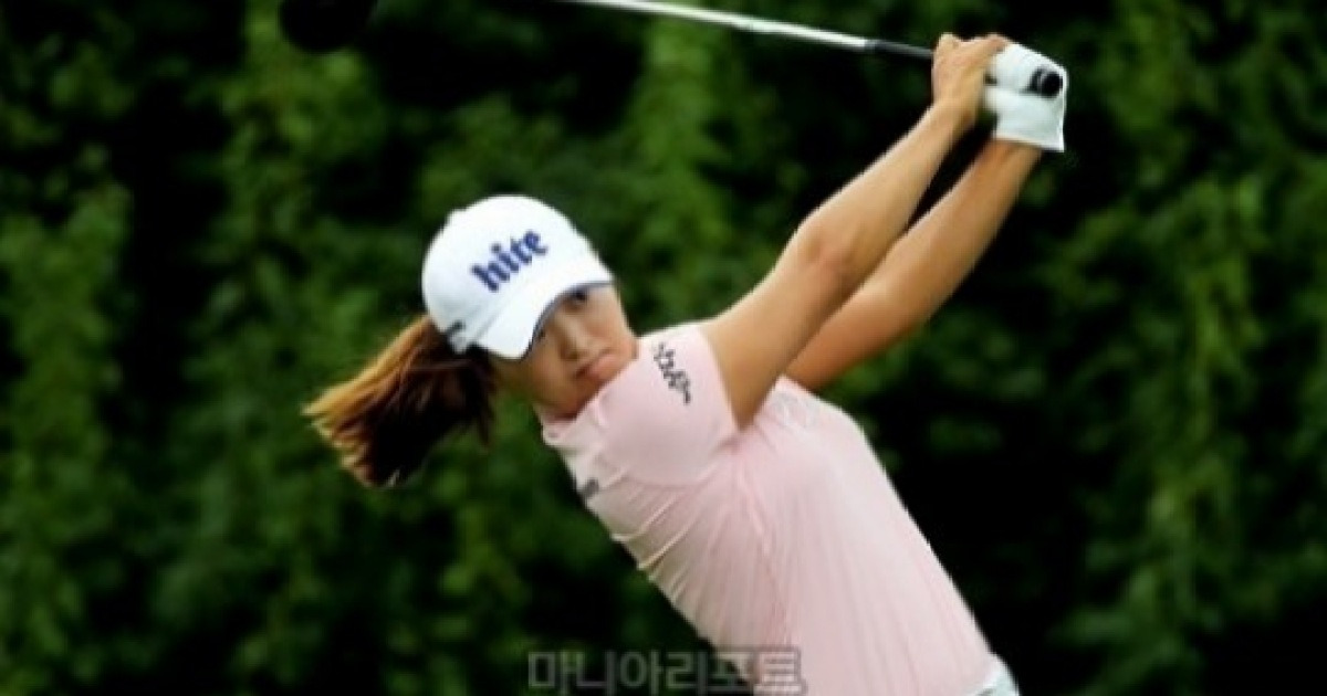 '4타 줄인' 고진영, 뷰익 LPGA 상하이 3R 톱10 진입