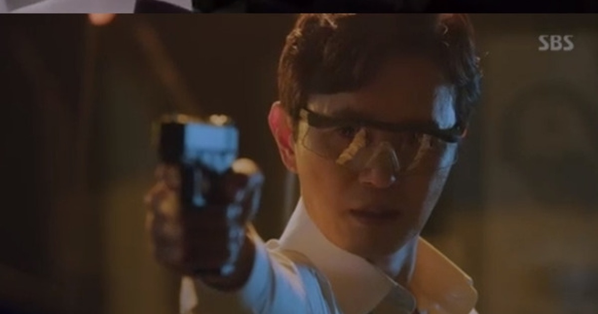 '배가본드' 신성록, 총구 앞에서 "자유와 진리를 향한 헌신"[★밤TView]