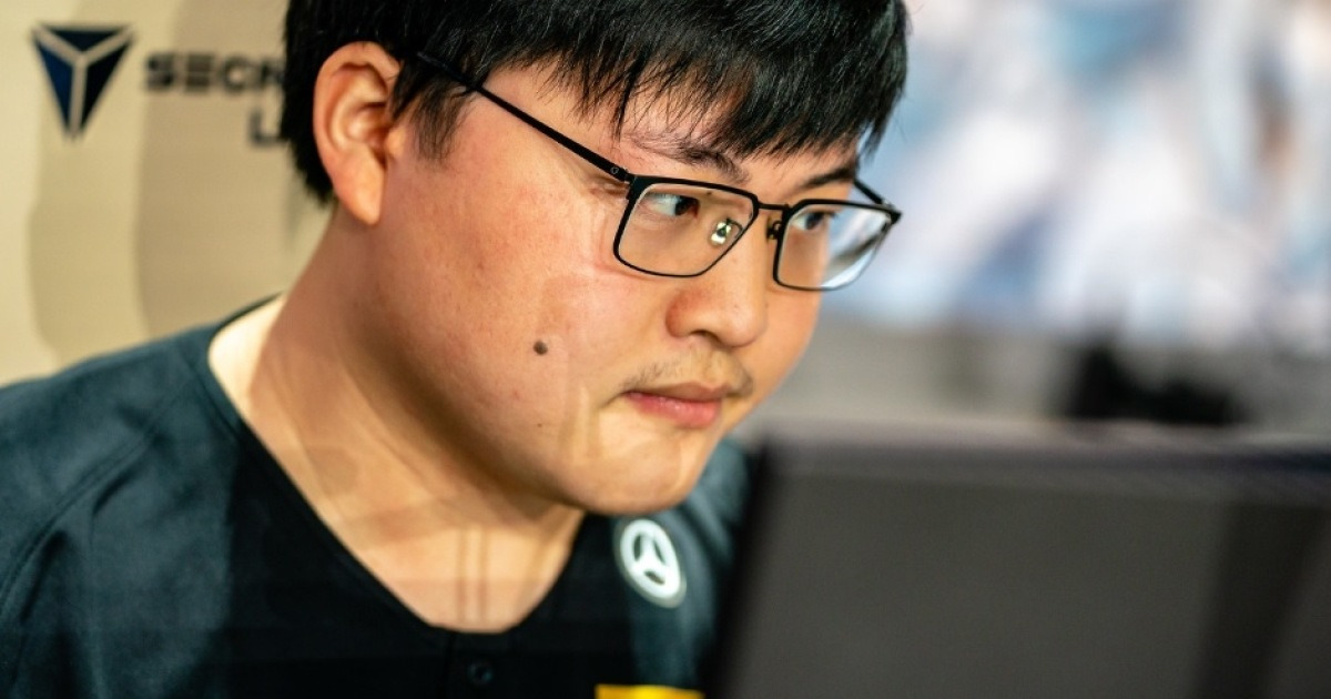 [롤드컵] RNG, 'Uzi 키우기' 성공! CG 꺾고 3승째