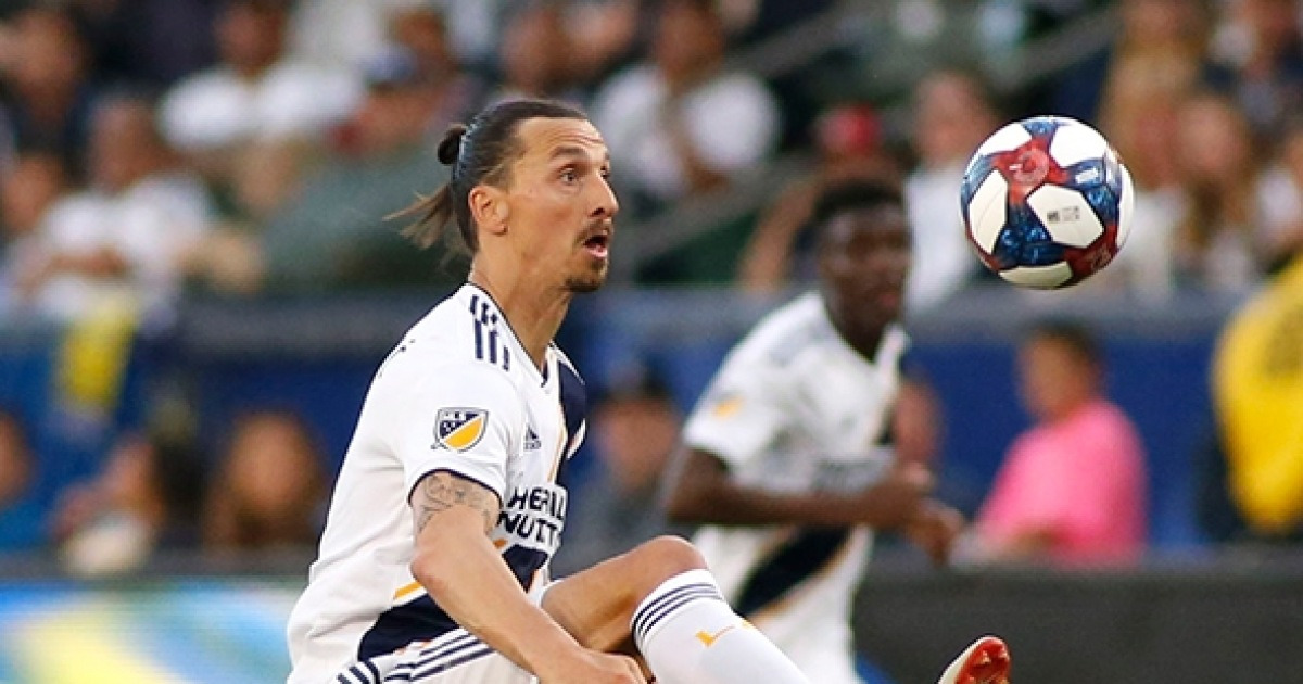 [MLS 리뷰] '즐라탄 풀타임' LA갤럭시, 미네소타 2-1로 격파..컨퍼런스 PO 진출