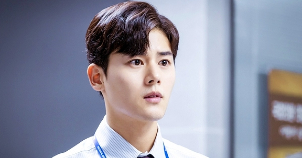 '보좌관2' 김동준, 국회 인턴서 신민아 의원실 비서로