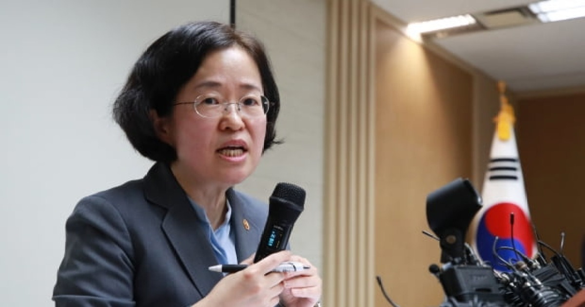 LG유플-CJ헬로·SKB-티브로드 M&A '승인'..유료방송 '3강 체제' 재편