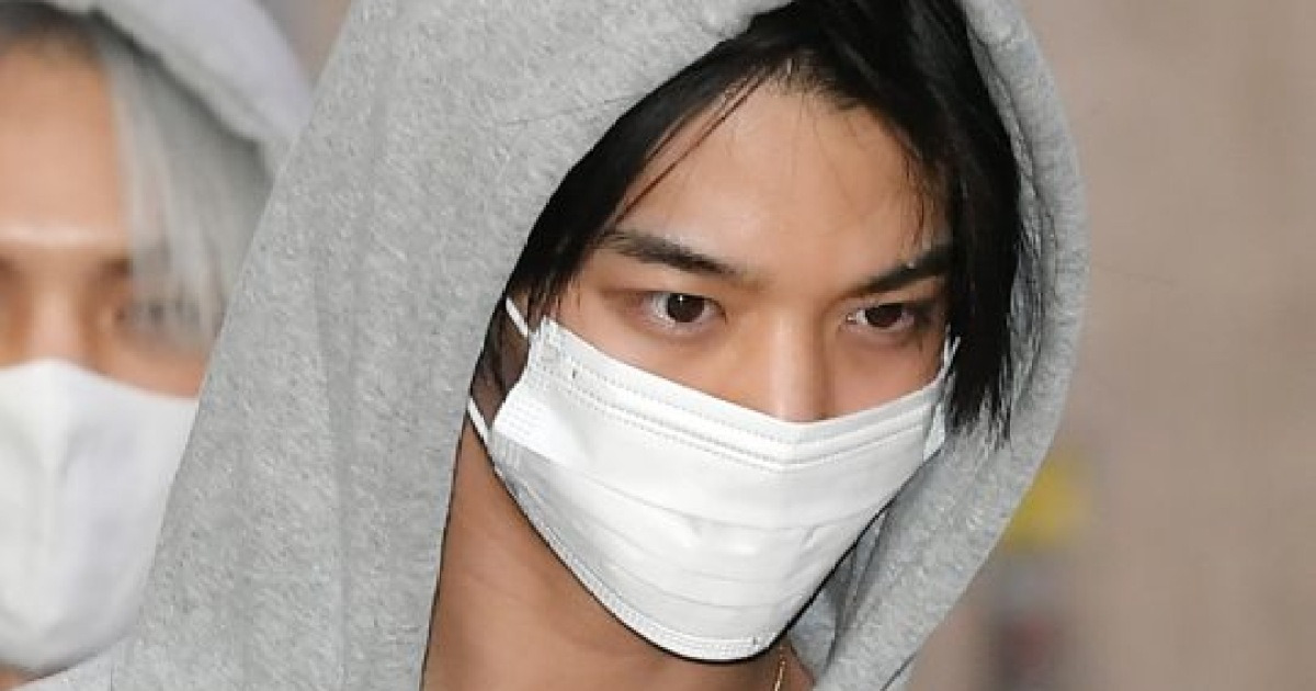 [TEN PHOTO] CIX 배진영 '강렬한 눈빛'