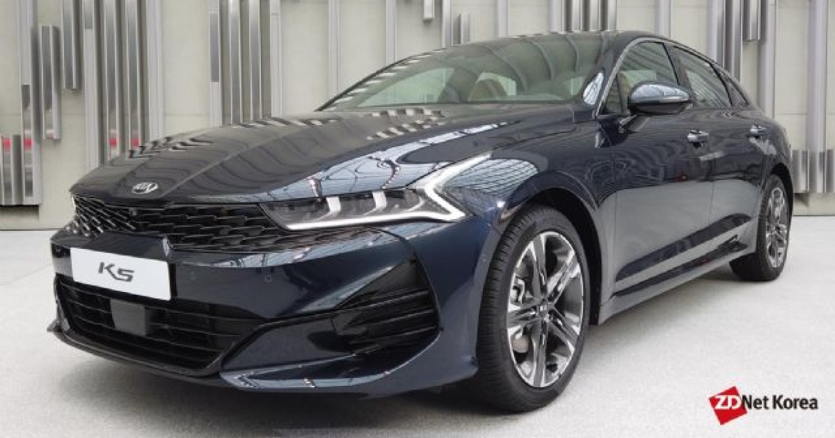 [리뷰] 성공적 첫 인상 3세대 K5, 쏘나타보다 ADAS 강화