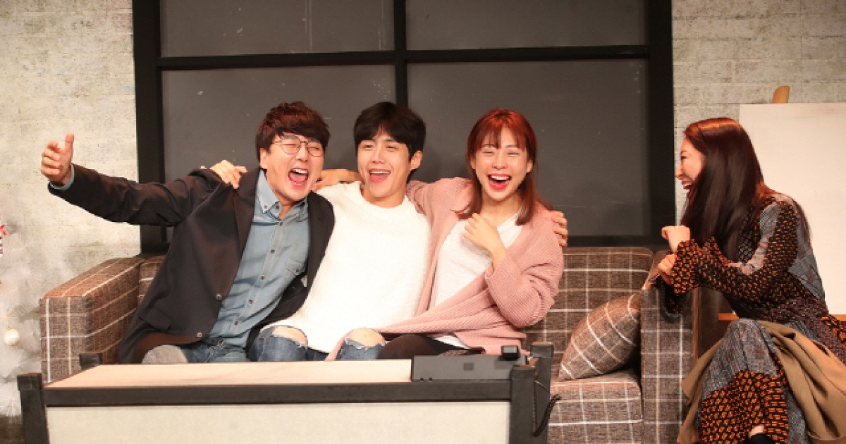 서예화 김선호 고애리 이이림 추억 회상 연극 메모리 인 드림