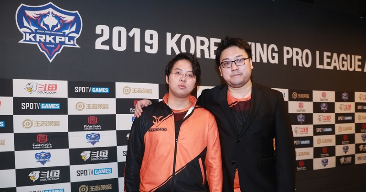 [KRKPL 결승] 셀렉티드 "세계대회, 최소한 결승 무대 오를 것"