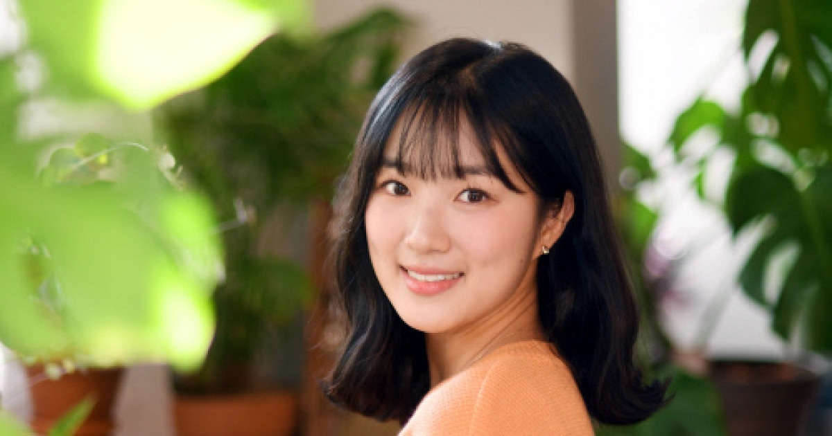어하루 김혜윤 그리운 염정아 선배님과 또 한번 작품에서 만나고 싶어