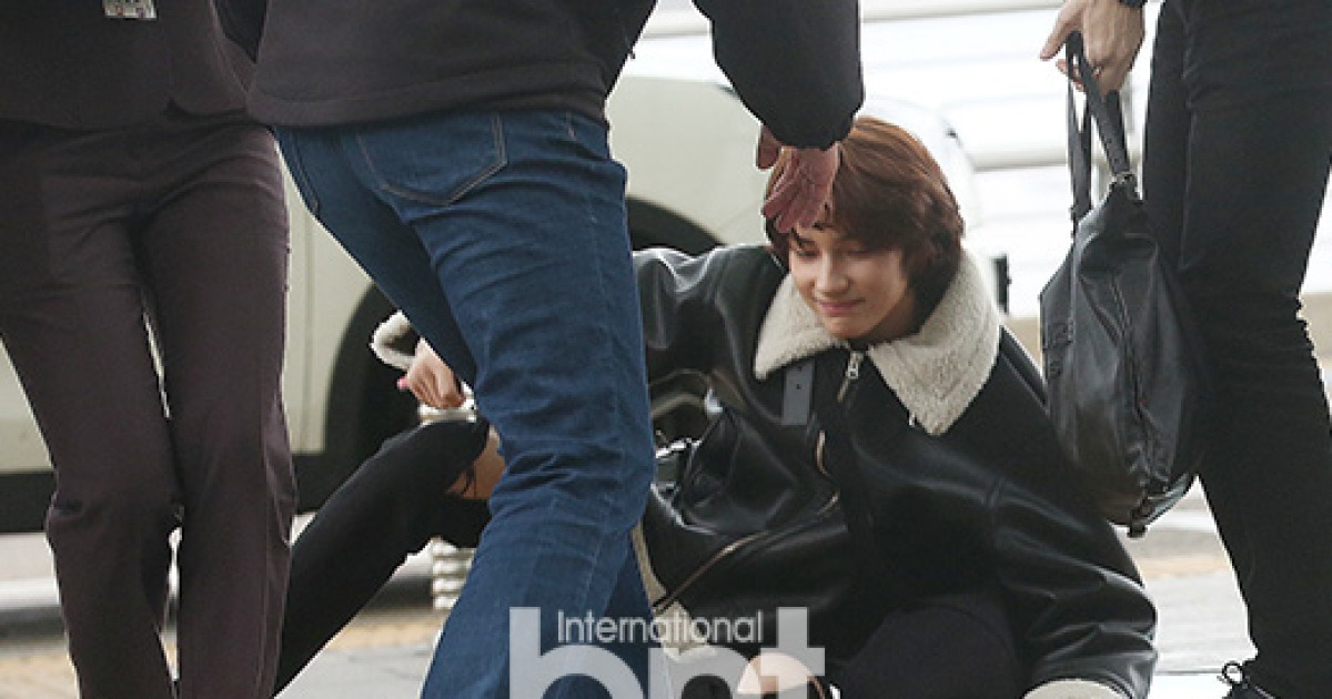 [bnt포토] TXT 휴닝카이 '꽈당~'