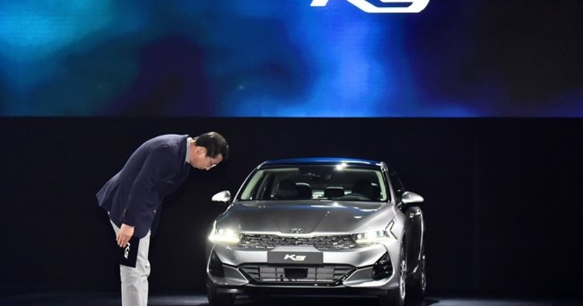 [출근길] "쏘나타 비켜".. K5 판매량 2배 늘린다