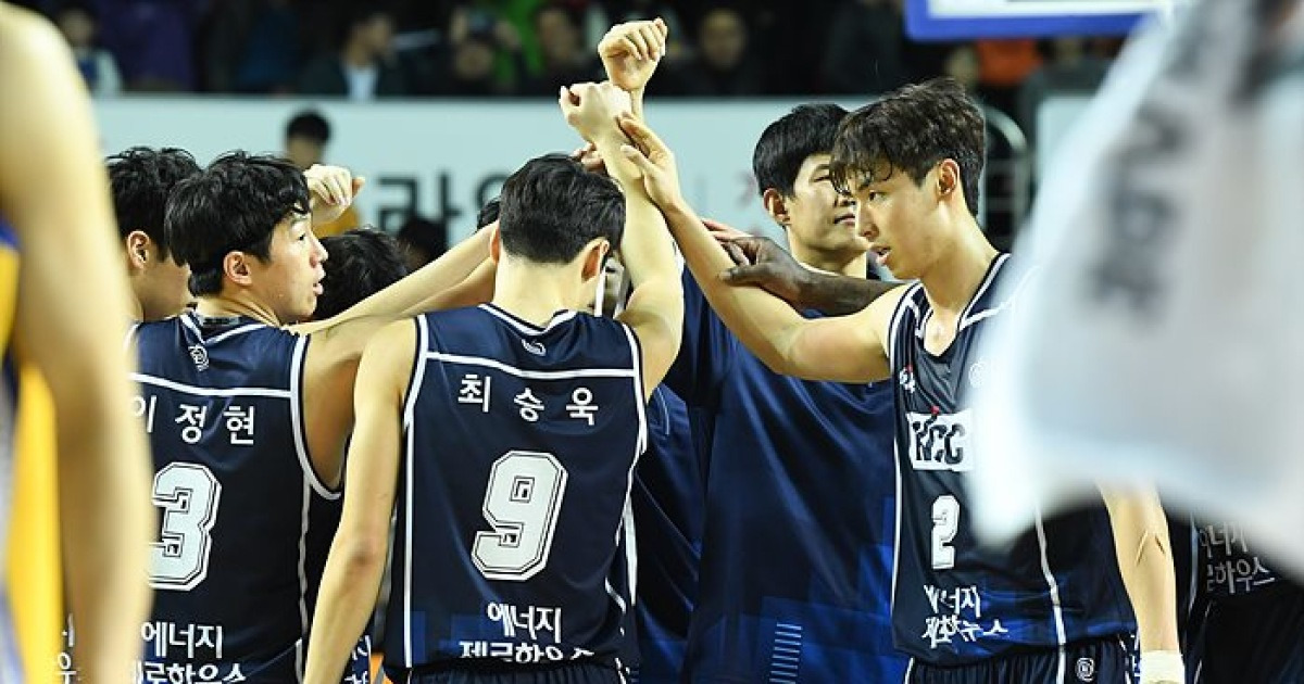 [JB포토화보] KCC, 83-75로 삼성에 홈승리