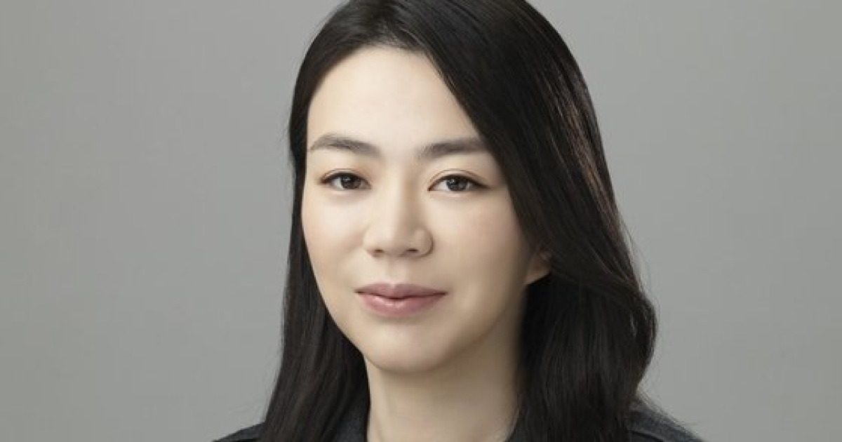 [Newsmaker] Hanjin Group siblings up ante in battle for throne