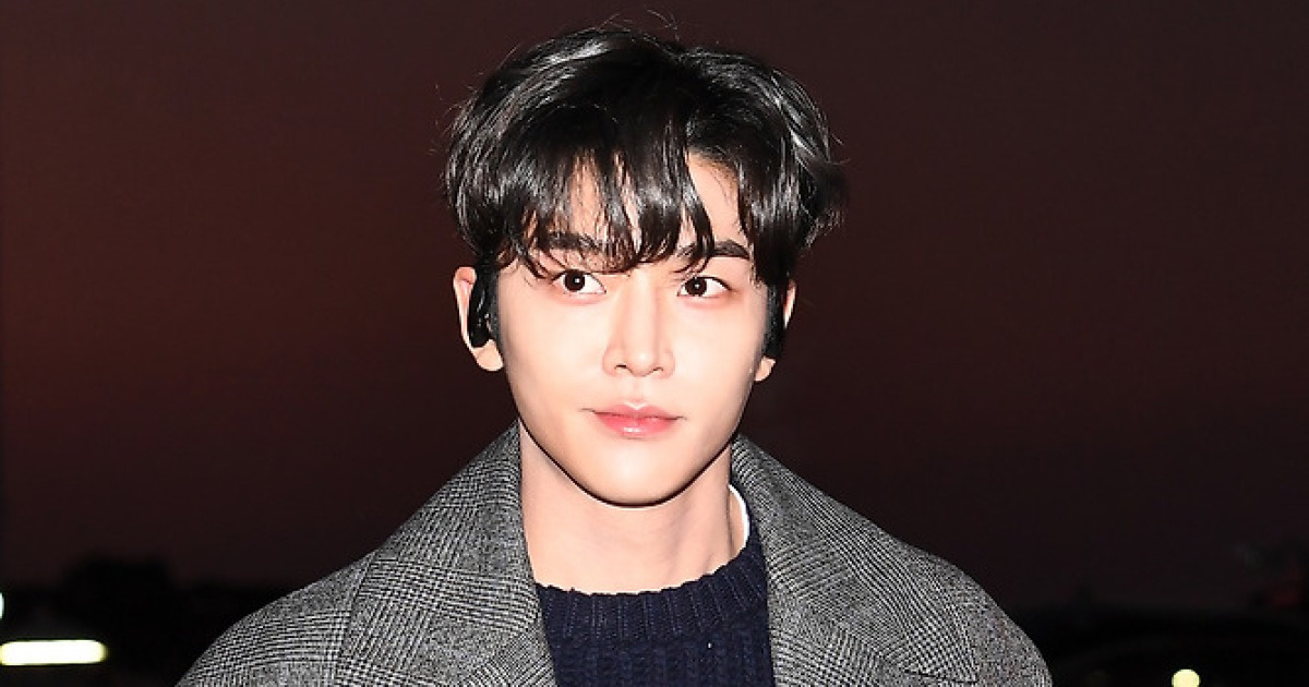 SF9 로운 '이 눈빛에 심장이 너덜너덜'[포토엔HD]