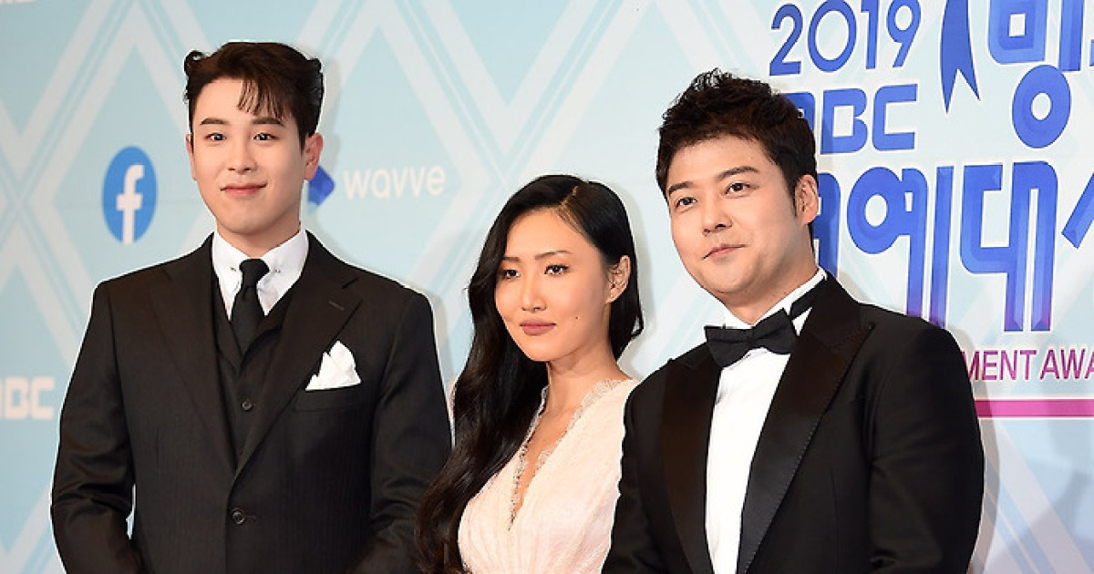 전현무-화사-피오 '방송연예대상 3MC'[엑's HD포토]