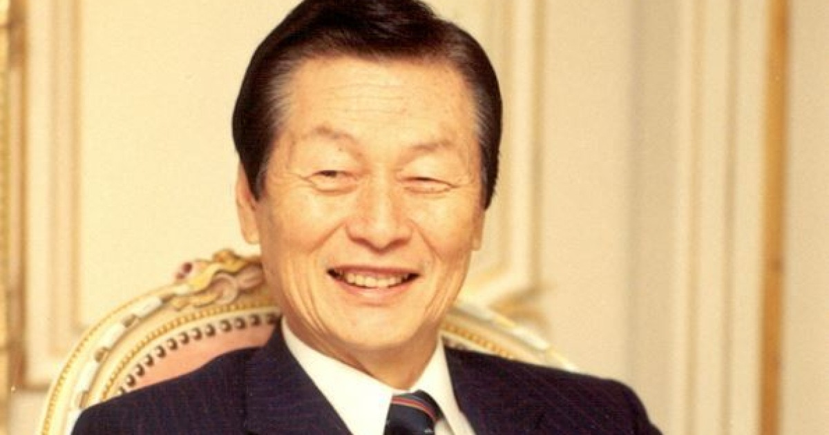 Legendary Lotte founder passes away, leaving behind bitter sons
