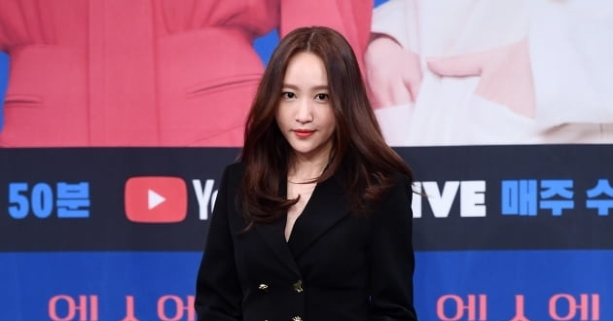 [포토] 하니 우월한 8등신 비율 과시