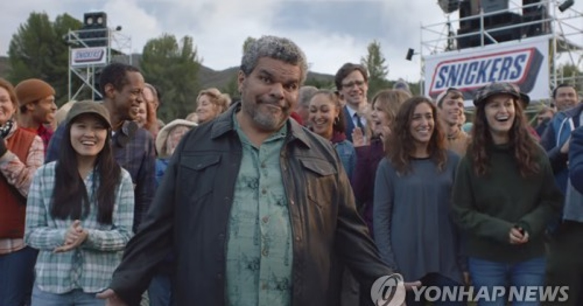 Super Bowl Ads Preview Snickers