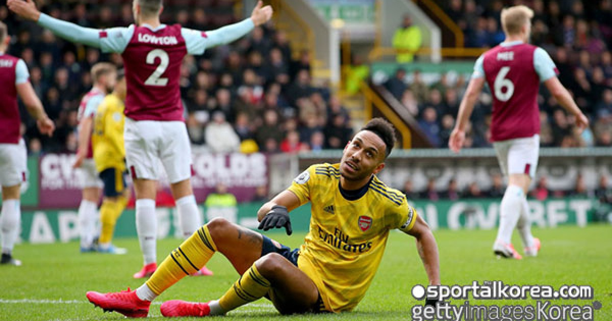 [EPL 25R] '4경기 연속 무승' 아스널, 번리와 0-0 '헛심 공방'